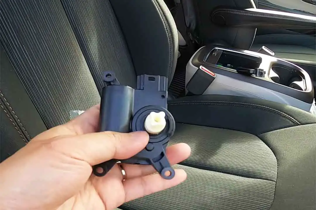 Chrysler Pacifica Clicking Noise When Off: 2 Easy Fixes